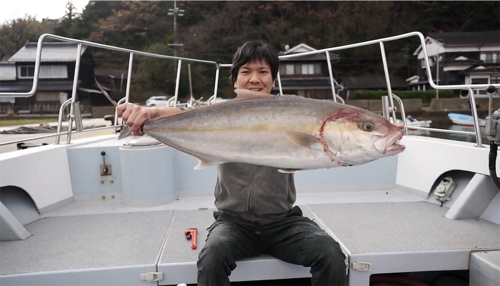 死闘！メーター10キロオーバーカンパチ！ - Style by dreadnote