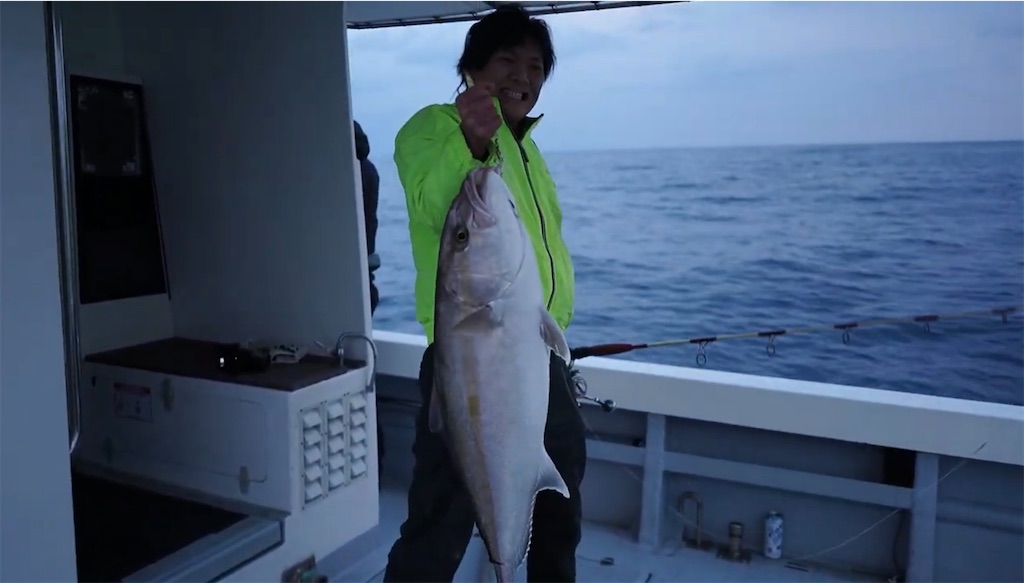 死闘！メーター10キロオーバーカンパチ！ - Style by dreadnote