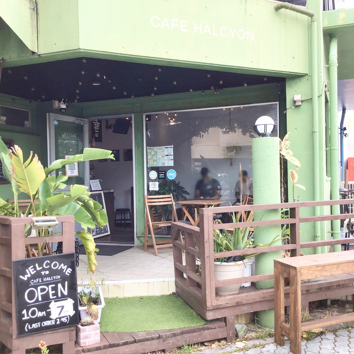 cafe Halcyonにてソイラテ☆外国のカフェを思わせるこの雰囲気にワクワク - カフェ好き宇宙人のブログ