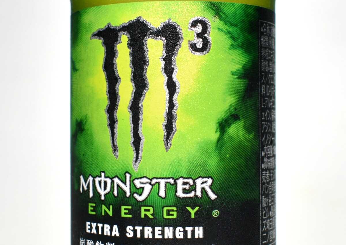 瓶のモンスターM3（エムスリー）って何が違う？栄養ドリンク？の疑問を解説 - ソフトドリンクの鉄人