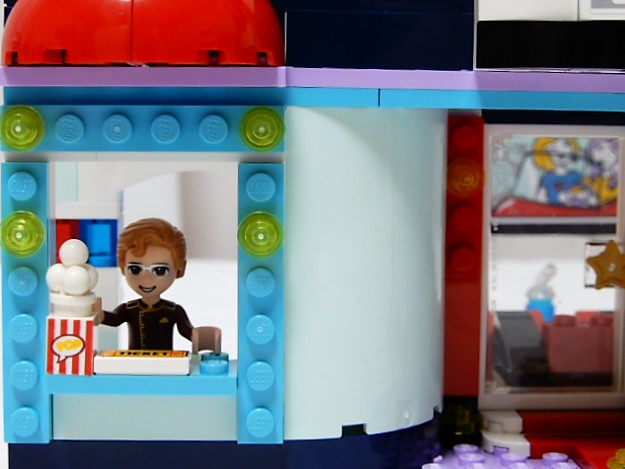 LEGO 41448 ハートレイクシティの映画館 - 小さな世界