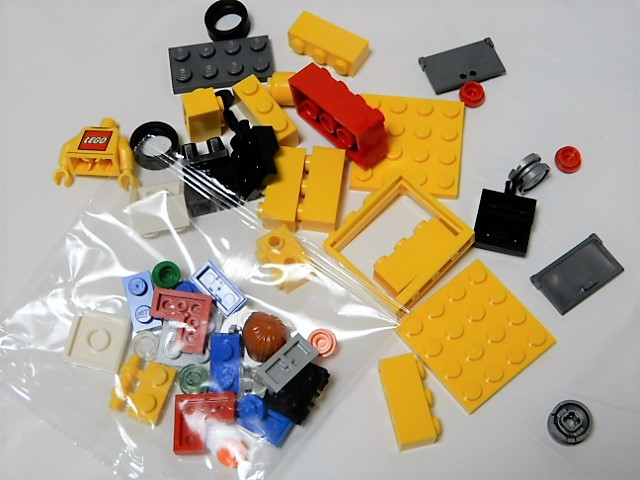 LEGO 30569 シティ レゴスタンド ポリバック - 小さな世界