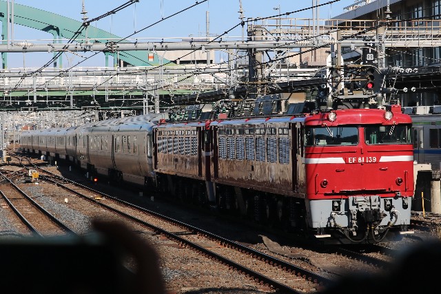 【EF81 139+EF81 98重連】98号機故障により139号機救援で尾久へ回送！ - てつとおのブログ