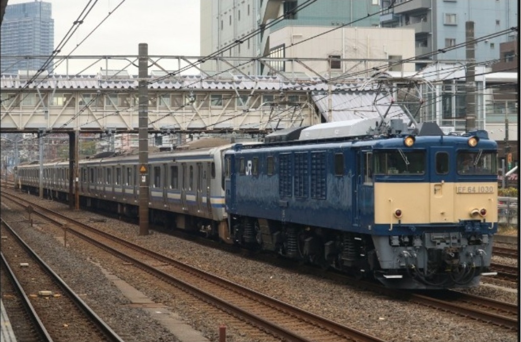 EF64/EF81はいつまで使われるのか？E493系との運用分けの現状は？ - てつとおの鉄道新ブログ