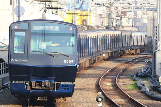 わずか1編成で終了なのか…？相鉄8000系唯一のYNB 8709F 8000系今後は暗雲漂う？ - てつとおの鉄道新ブログ