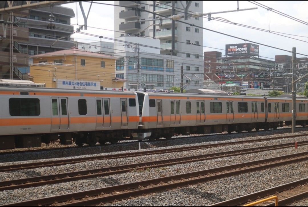 【転用劇or機器更新に向けてなのか？】E493系がE233系を初牽引！H49編成東大宮へ - てつとおの鉄道新ブログ