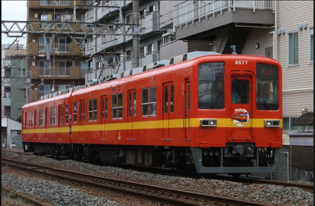 8577F車内LEDも使われていない 8000系8577F&8579FにありがとうHM！ - てつとおの鉄道新ブログ