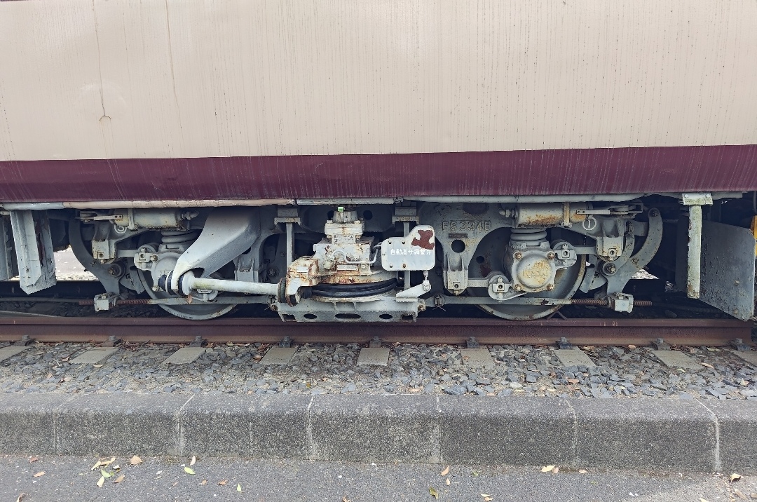 眠るスペーシア先代のDRC 1720系@岩槻城址公園 100系は台湾保存確定しましたが国内保存はあるのでしょうかね? - てつとおの鉄道新ブログ