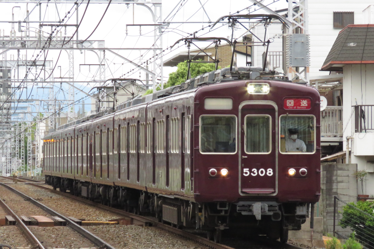 阪急の朝の7連定期回送 - のほほん鉄ヲタブログ