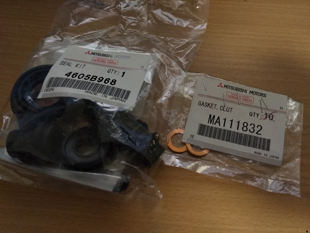 ミのブレーキキャリパーをオーバーホールした - ejo090の日記