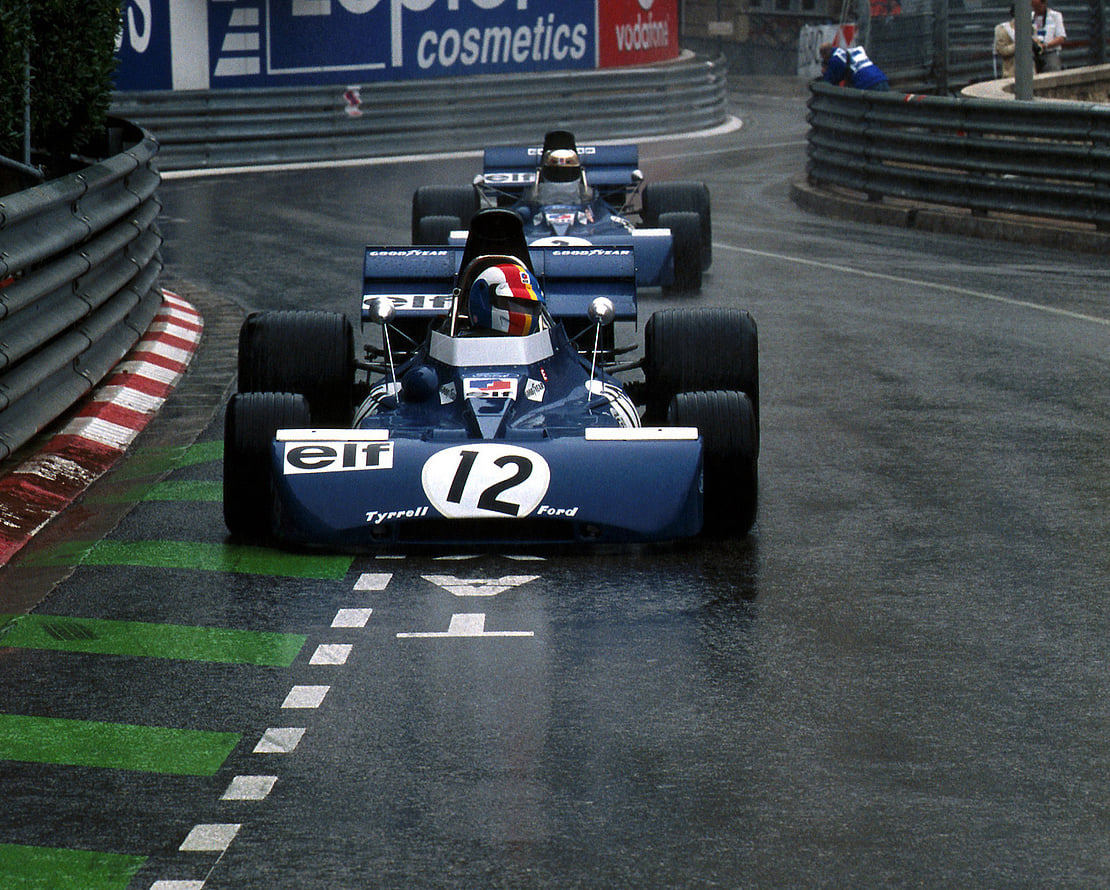 1971 年モナコの F1 グランプリで、フランソワ・セベールとジャッキー・スチュワート卿が最高のパフォーマンスを披露 🏎 - elf_lub ...