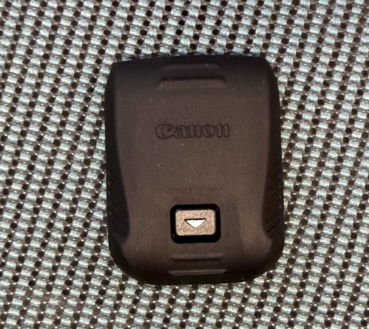 この時期に敢えてCanon「EOS R3」に突入した話㉖〜ロック機能付きシューカバー「ER-SC3」ゲット〜 - カスタム/CUSTOM/でいこう😎