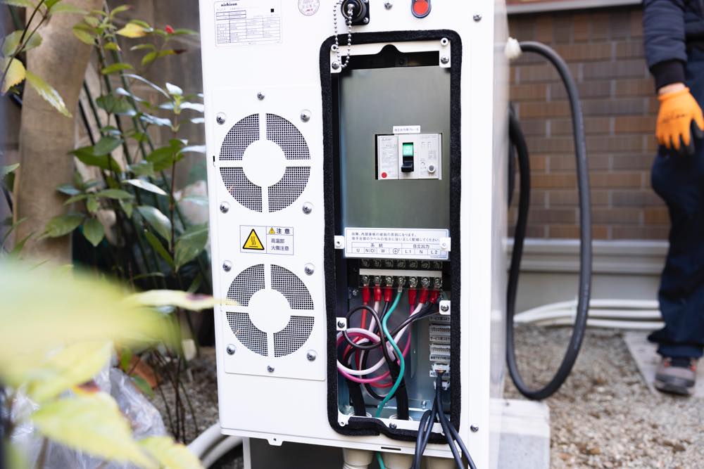 【V2Hの設置現場レポート】電気のプロによる施工現場に密着！ - EV DAYS | 東京電力エナジーパートナー