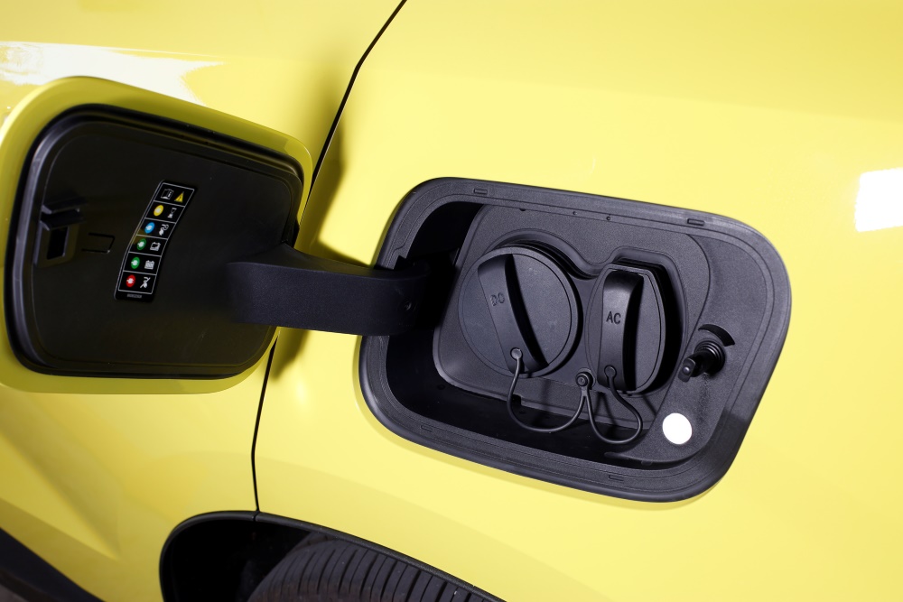 ボルボ・EX30。環境性能と美しさを両立した最先端コンパクトEV - EV DAYS | 東京電力エナジーパートナー