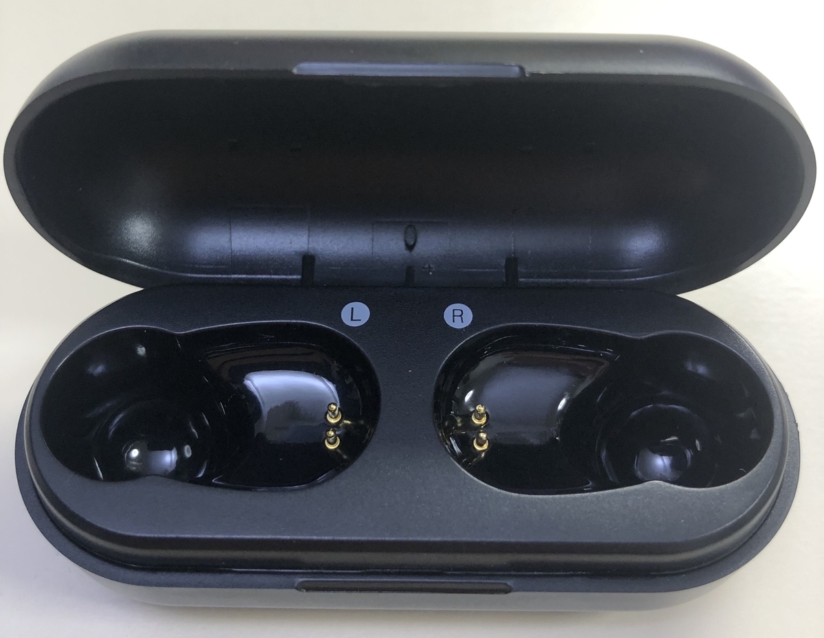 ダイソーで完全ワイヤレスイヤホンが売っていた。1000円で。これは何？ - explodedplum’s diary