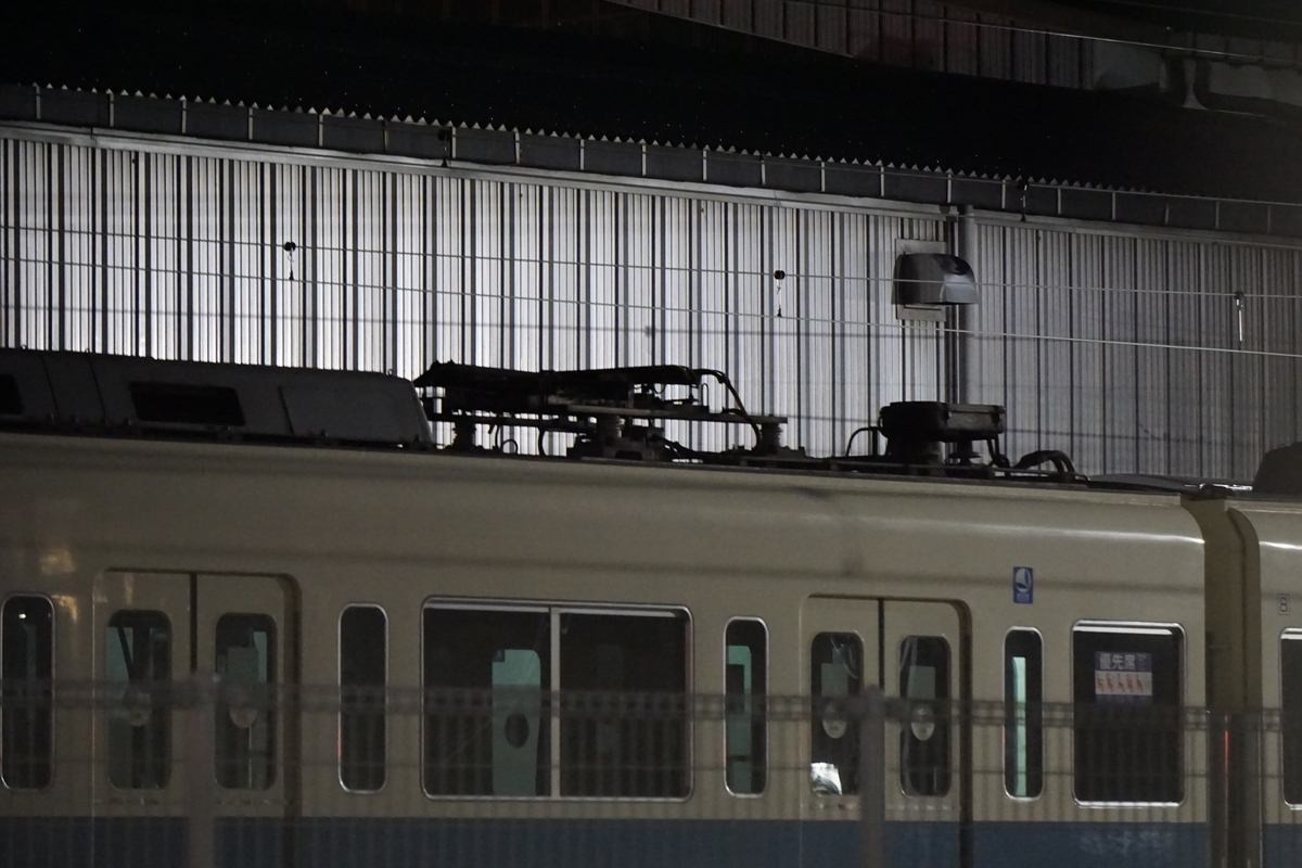 小田急8000形8059F屋根の部品が外され廃車と小田急3000形3271Fリニューアル中の様子 大野総合車両所 - f_syo