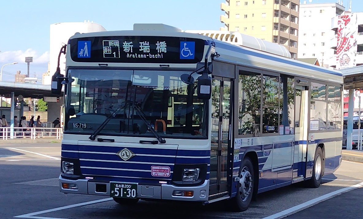 私自身も就役したてのNS-719に初乗車。名古屋市営バス。 - 銀河夢急行