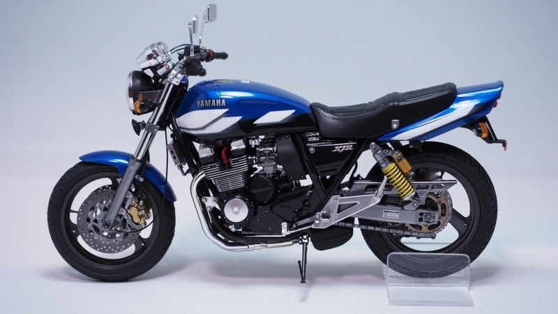 久しぶりにバイクプラモデル製作。 「アオシマ 1/12 XJR400」 - たまに乗るバイク乗りの日常ブログ