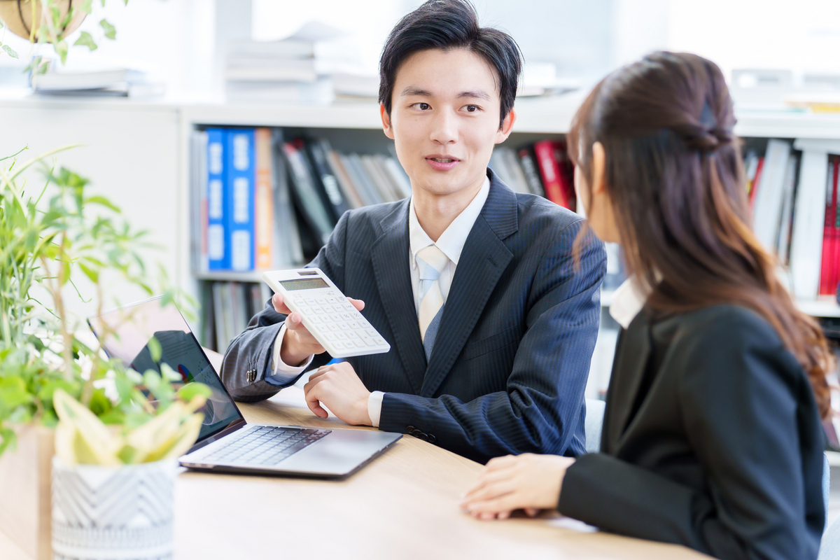 経理は将来性がない?危惧される理由と活躍できるスキルも解説! スタンバイplus プラス |仕事探しに新たな視点と選択肢をプラスする