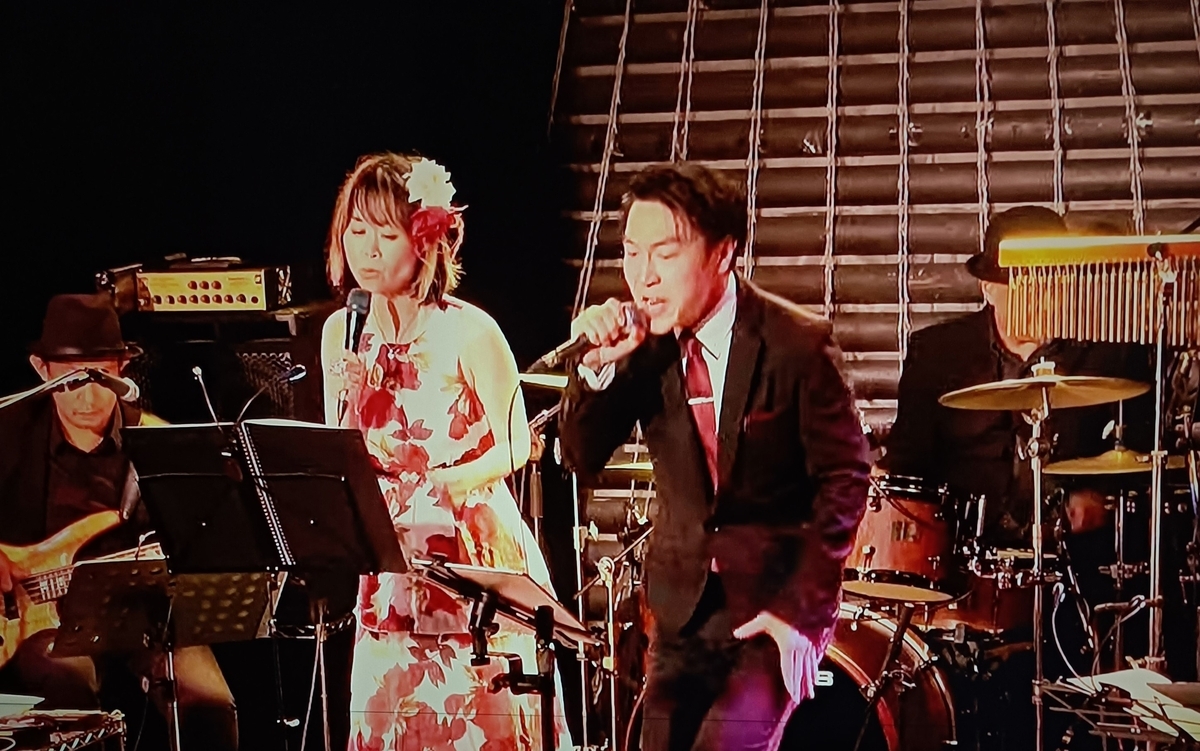 【コーヒーブレイク】「ザ・ワールド☆シネマライブ」の余韻続く。ボーカルとパフォーマンスの迫力。 - fpdの映画スクラップ貼