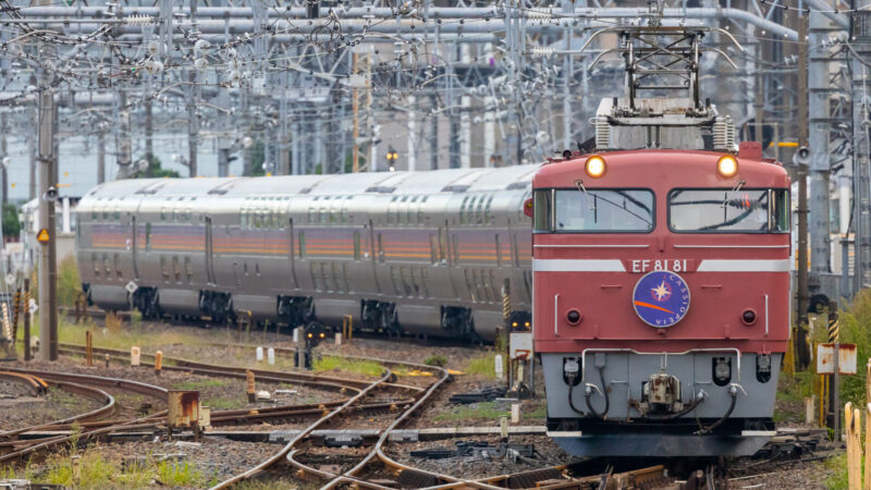 カシオペア紀行 盛岡行き運転(2021年10月2日) - 朝焼けに染まる