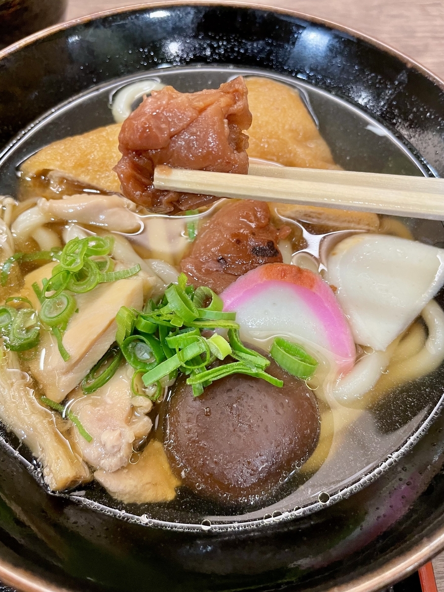 JR和歌山駅 直結のMIO地下1F そば処 信濃屋 しらす丼（780円）、梅うどん（900円） - 藤本GJのグルメブログ
