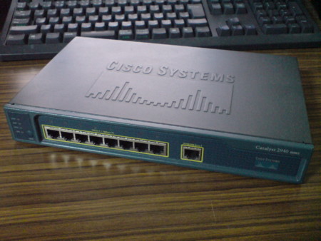 Cisco Catalyst 2940(WS-C2940-8TT-S)を購入 - fujitaka's lifelog