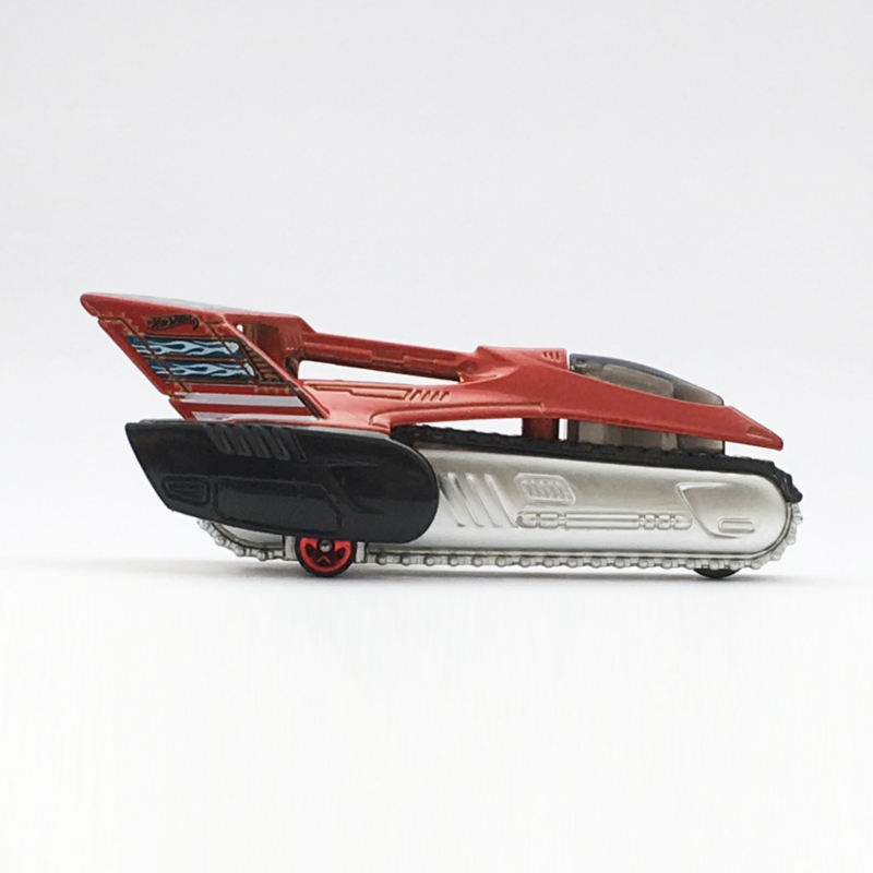 TREAD AIR - 増えすぎたミニカーに愛を捧ぐ