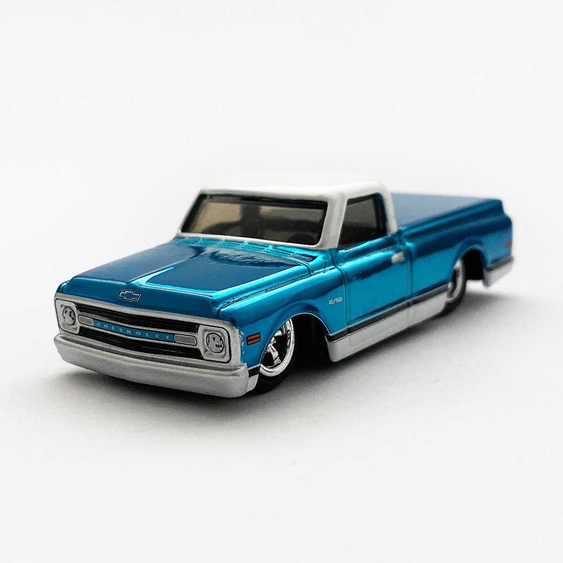 1969 CHEVY C-10 - 増えすぎたミニカーに愛を捧ぐ