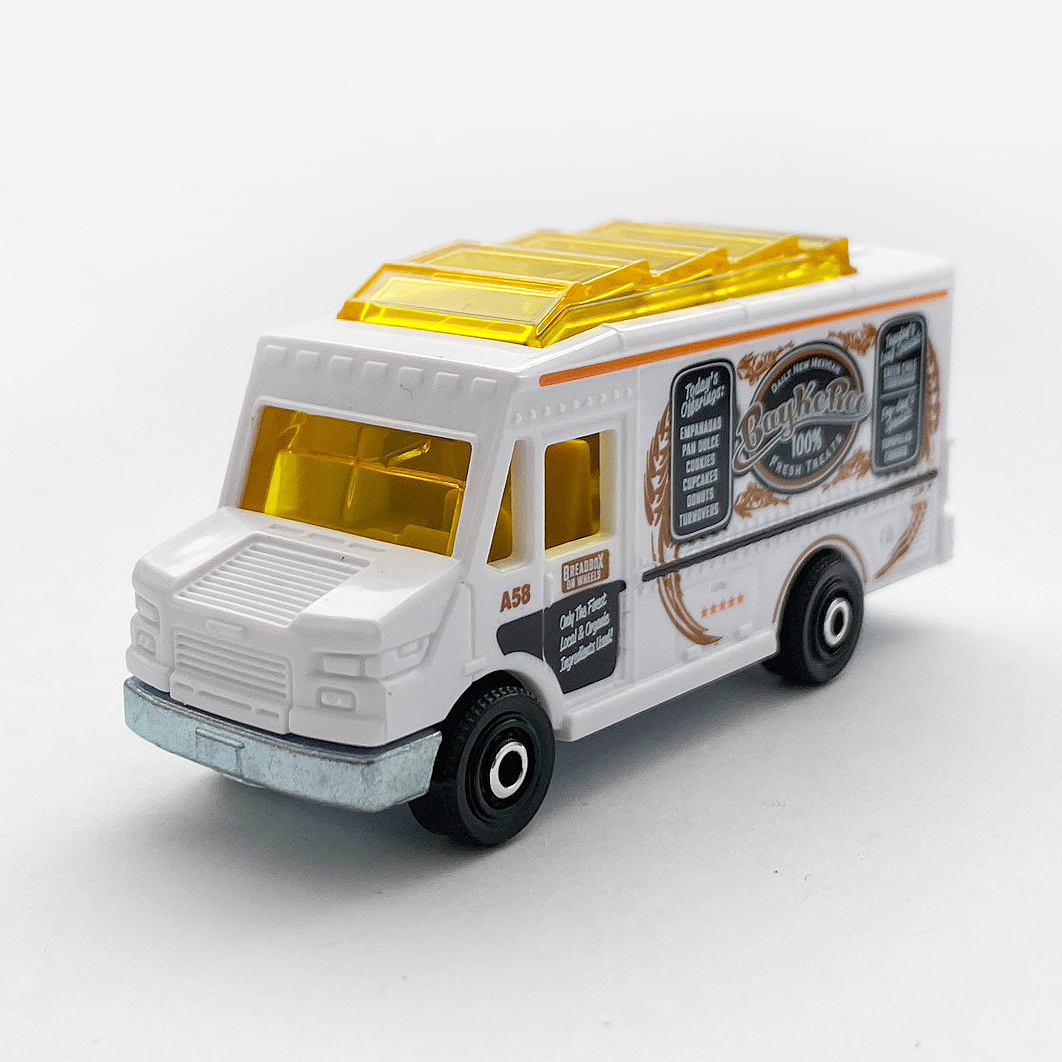 CHOW MOBILE II - 増えすぎたミニカーに愛を捧ぐ