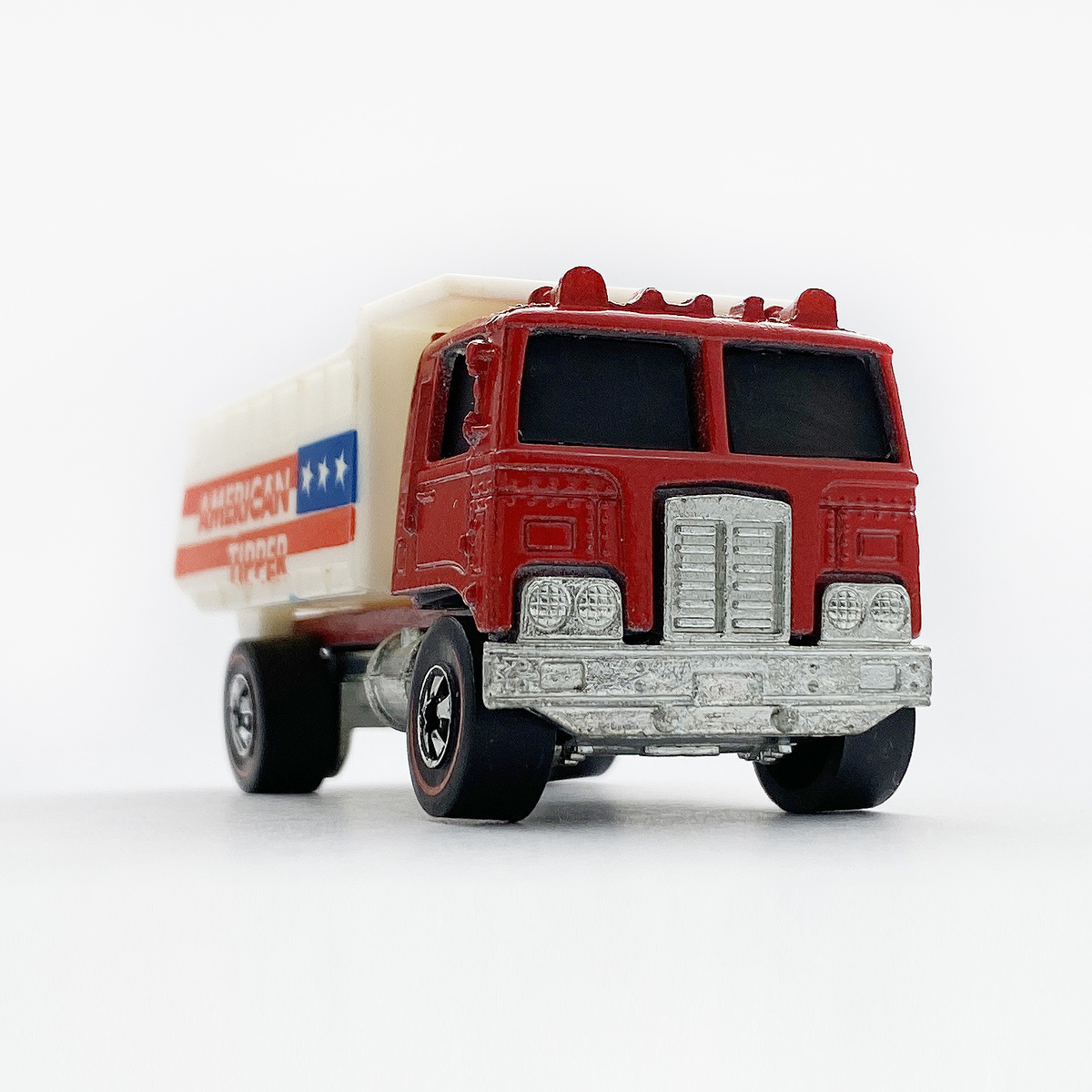 American Tipper - 増えすぎたミニカーに愛を捧ぐ