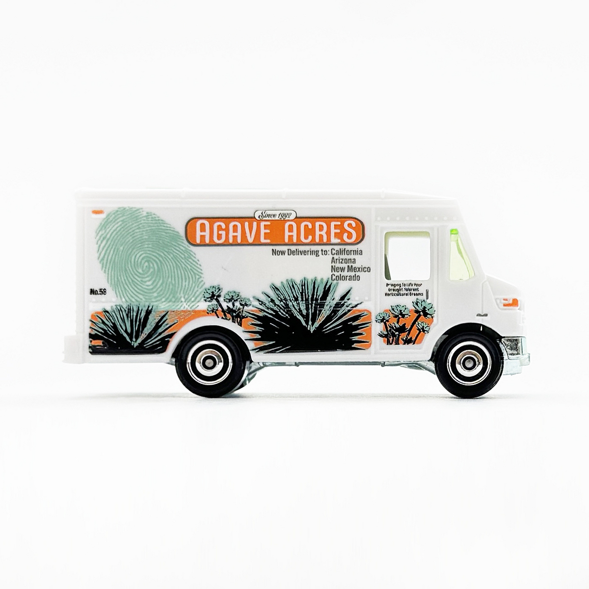 EXPRESS DELIVERY - 増えすぎたミニカーに愛を捧ぐ