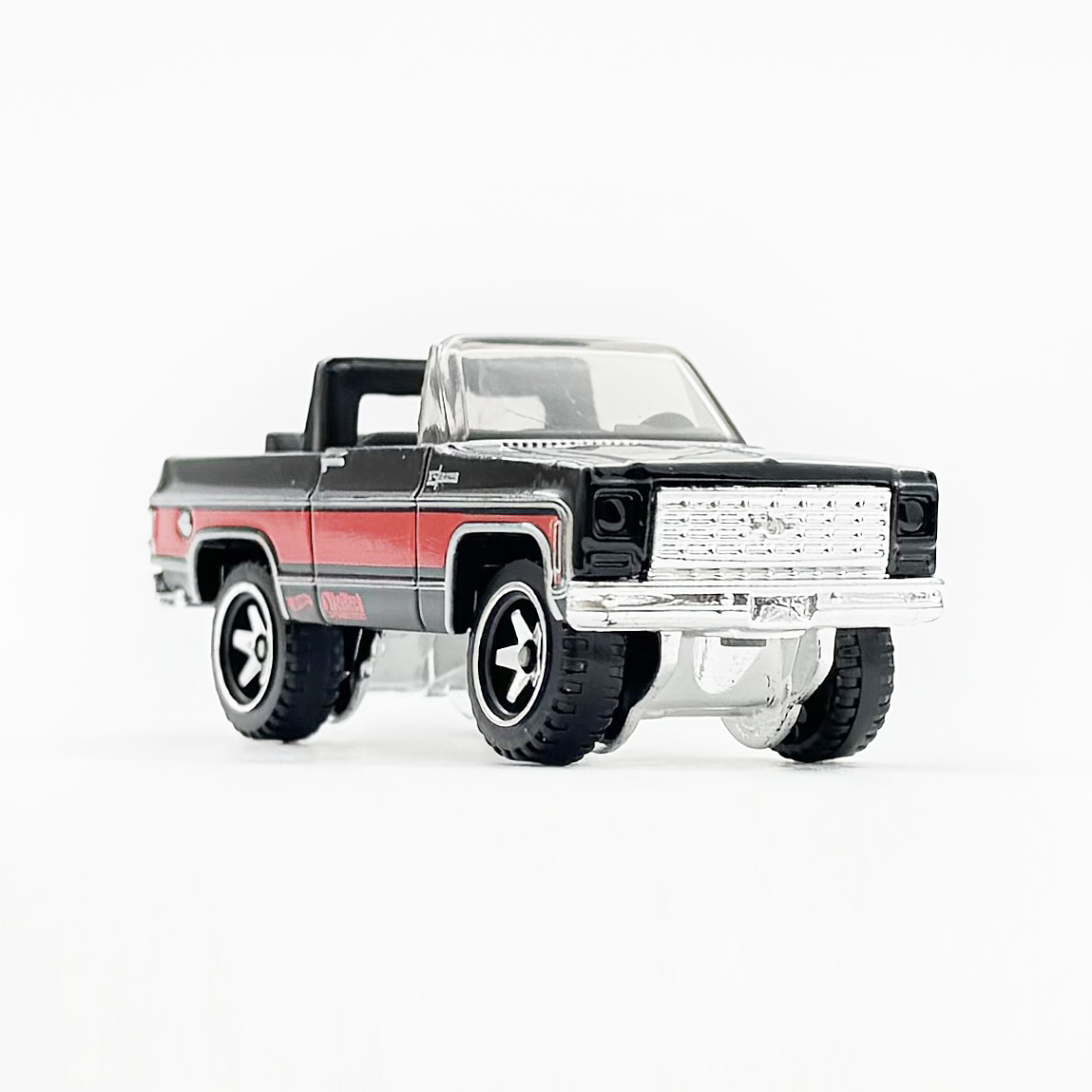 '75 CHEVY BLAZER CUSTOM - 増えすぎたミニカーに愛を捧ぐ