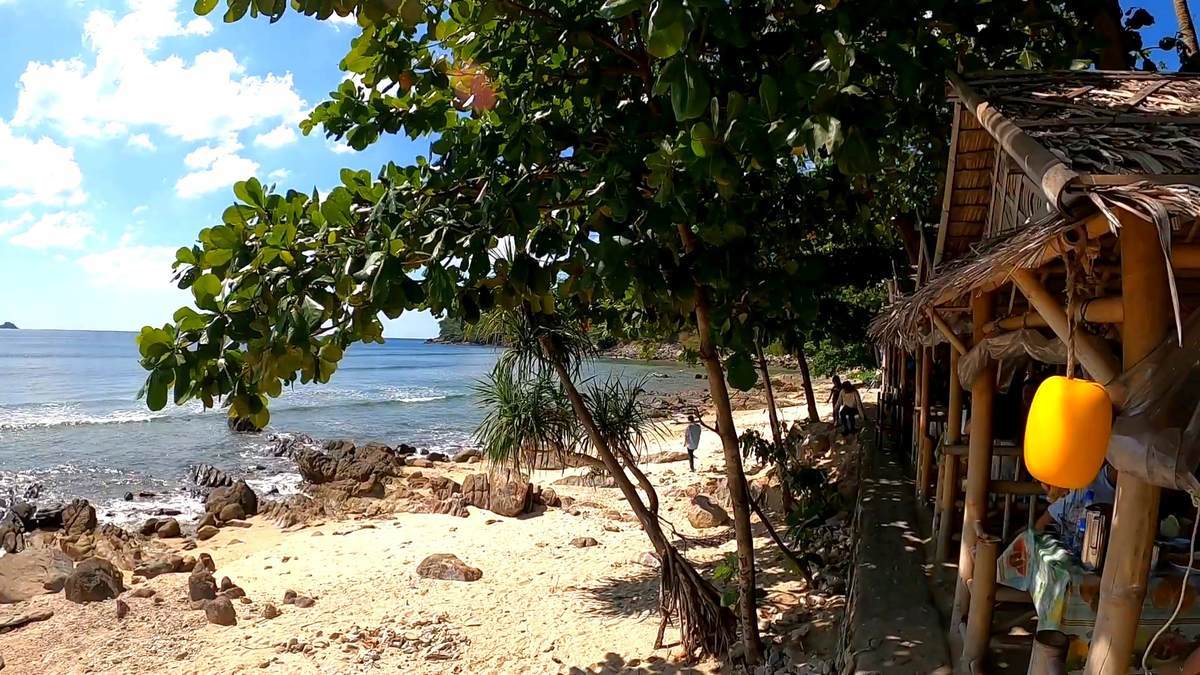 プーケット・パトンビーチ近くの安くておいしいおすすめタイレストラン☆Kalim Rim Lay【絶景】 - フーフィーのプーケットとイタリアと犬