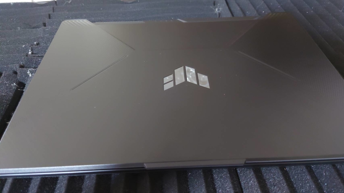 ゲーミングノート ASUS TUF Gaming A15 FA506QM(RYZEN7 5800H ゲーミングノート ASUS TUF Gaming A15 FA506QM(RYZEN7 5800H