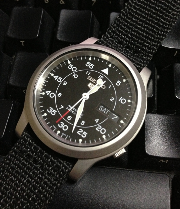 Amazonからオススメされて時計を買ってしまった。 - weekend_todo v2.0