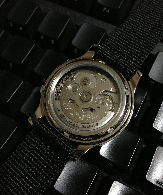 Amazonからオススメされて時計を買ってしまった。 - weekend_todo v2.0