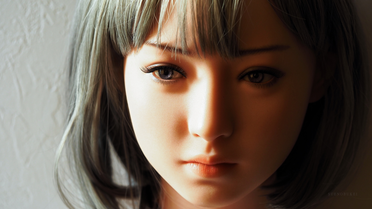 Yui: Who has received it? - The quiet beauty of the doll