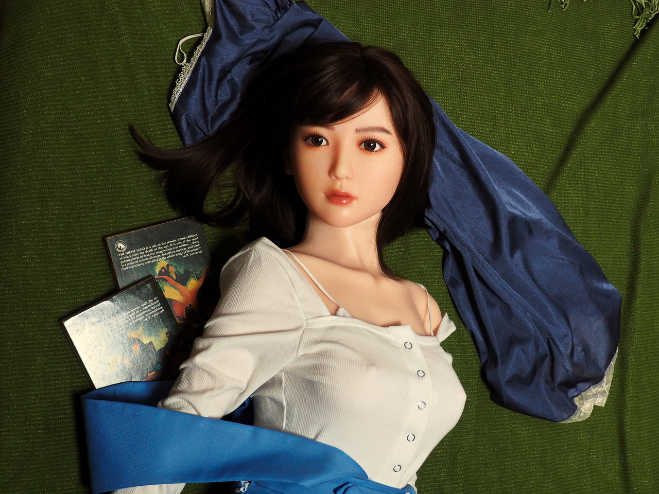 Yuzuki: trial and error - The quiet beauty of the doll