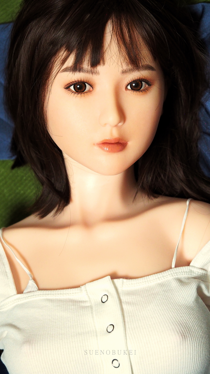 Yuzuki: trial and error - The quiet beauty of the doll