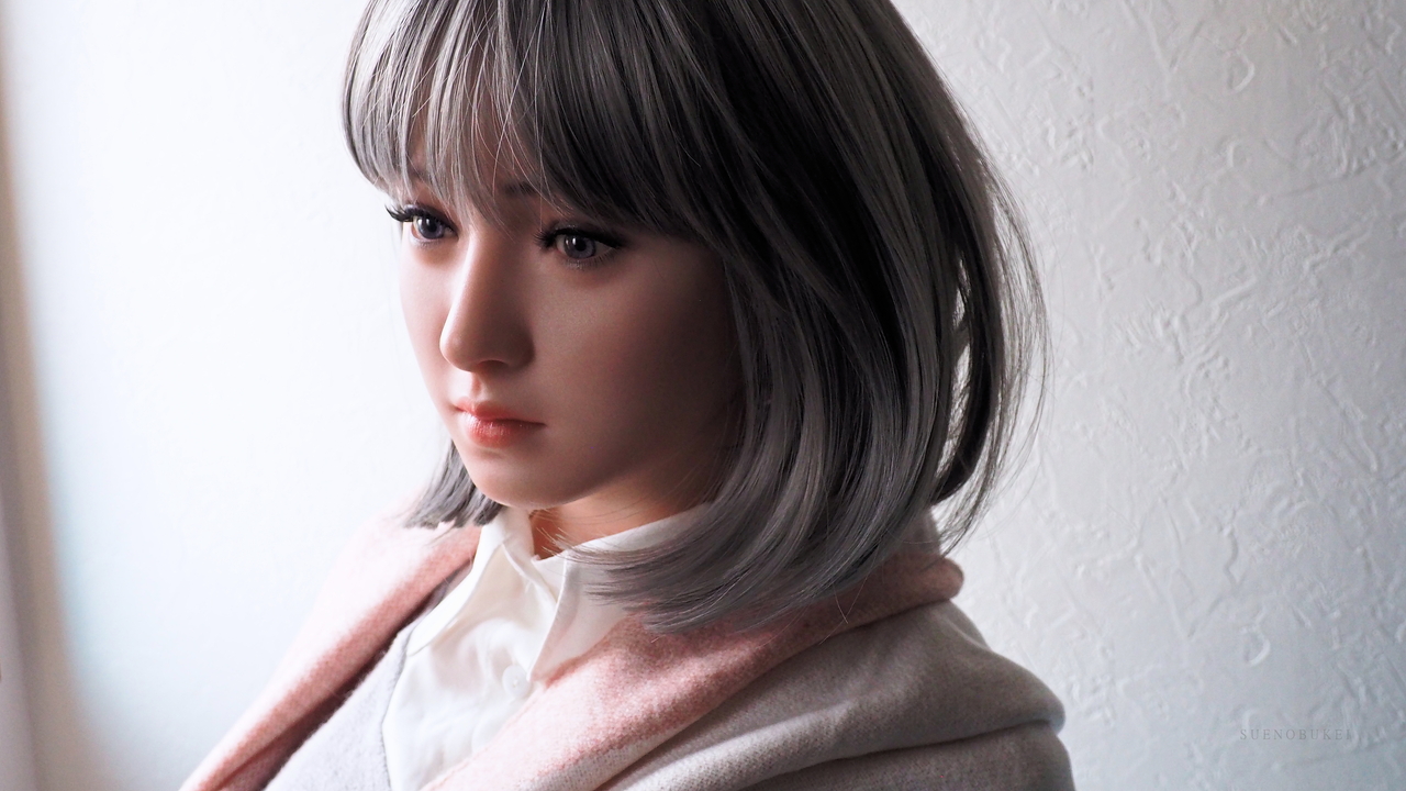 Yui: A slightly paler version - The quiet beauty of the doll