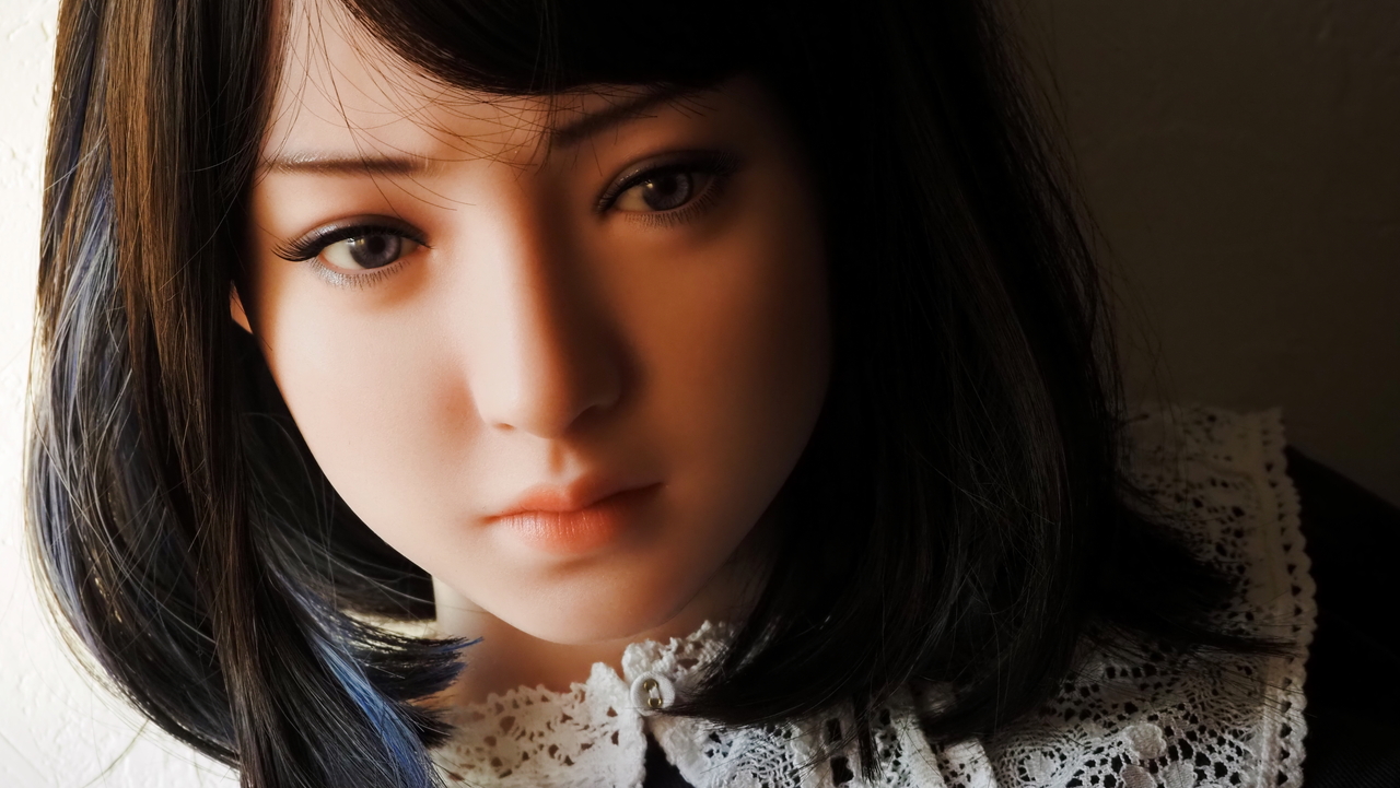 篠原唯の画像 - The quiet beauty of the doll