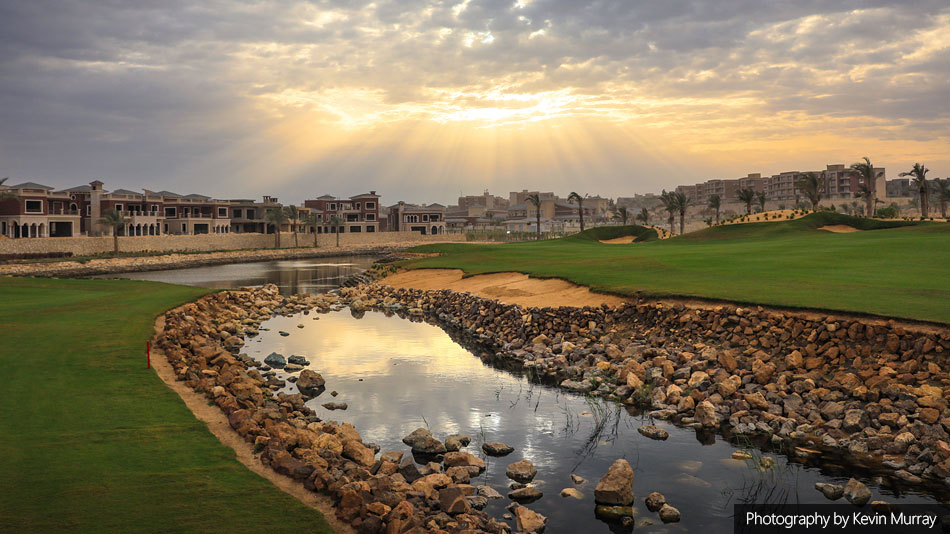エジプトのピラミッドの近くにゴルフコース〈NEWGIZA〉がオープン - Linkslover | Ball Super