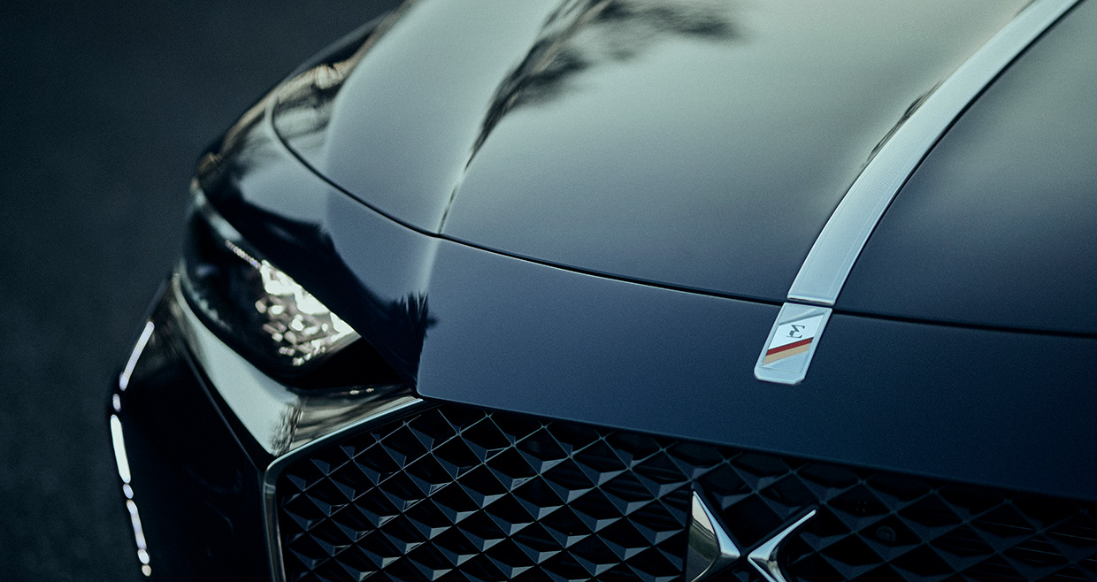 ブランドの個性がギンギンに伝わる高級サルーン「DS 9 ピュアテック オペラ」 - BRUDER