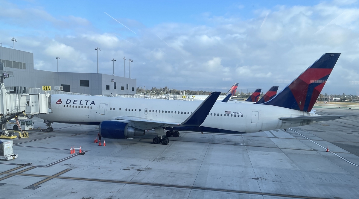 【プライオリティパス】ロサンゼルス国際空港 プライオリティパスでGAMEWAYを利用【LAX】 - LA方面以外も行きたい