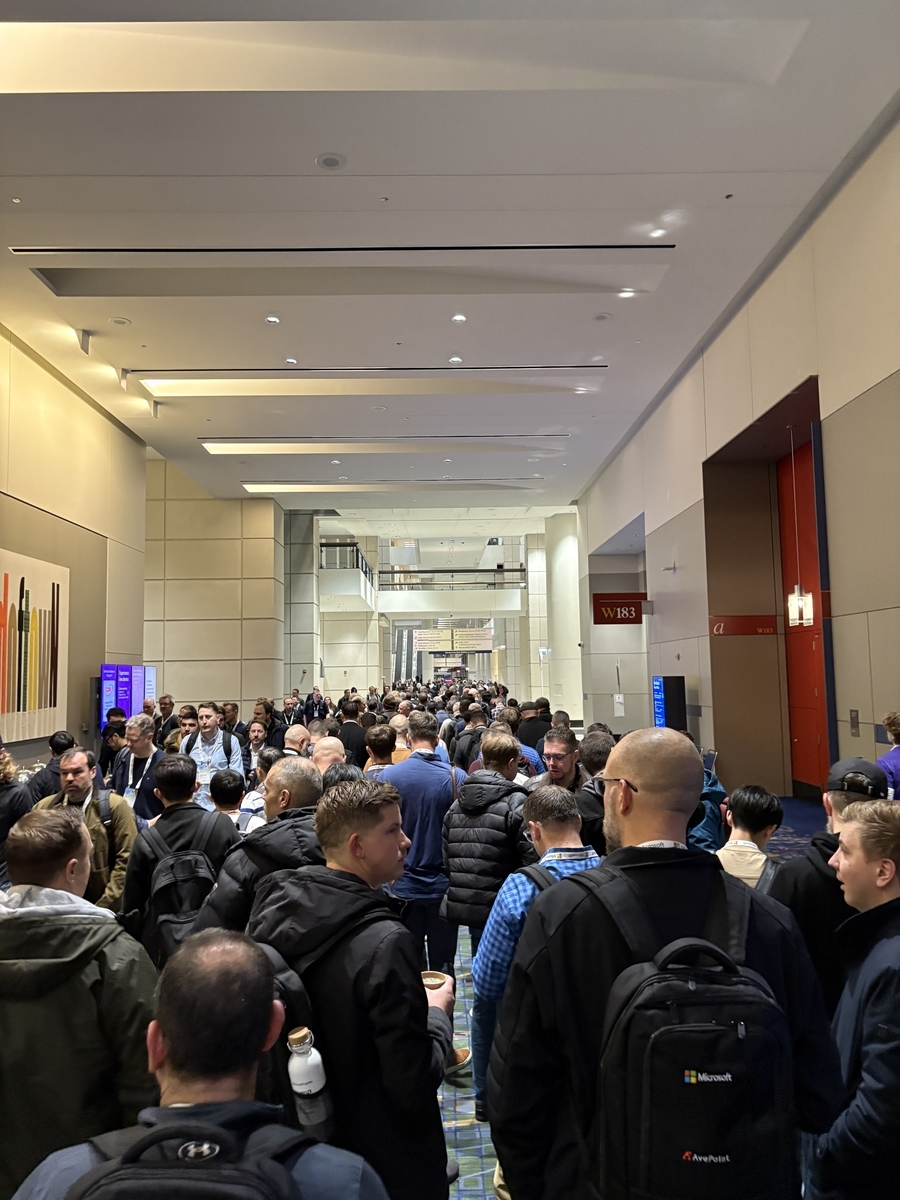 Microsoft Ignite 2024 Day1 現地レポート！ - Alternative Architecture DOJO