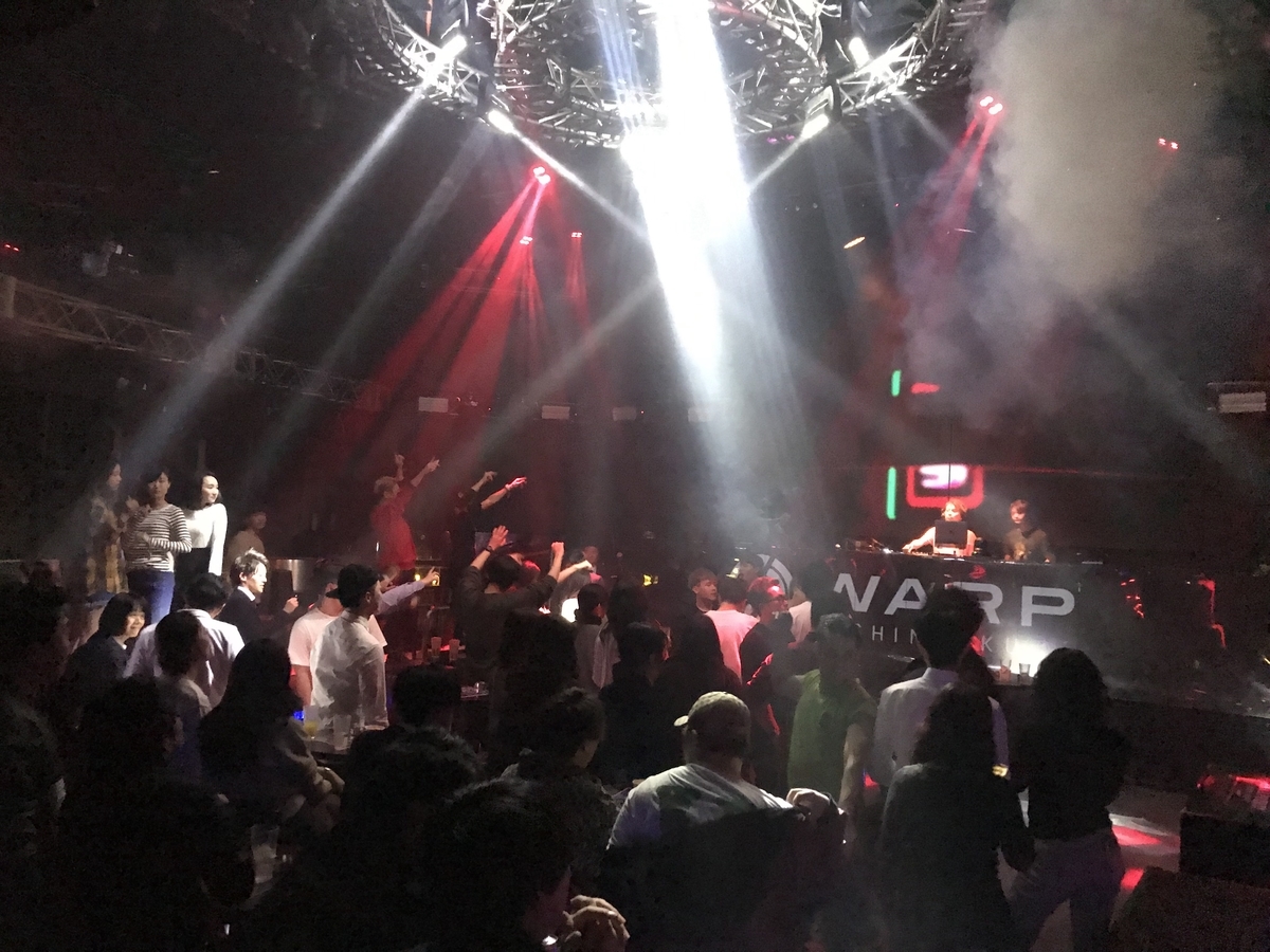 【最新レビュー】クラブ「WARP SHINJUKU(ワープ新宿)」客層や盛り上がる時間は？ - 【最新版】アジアクラブ情報 2020