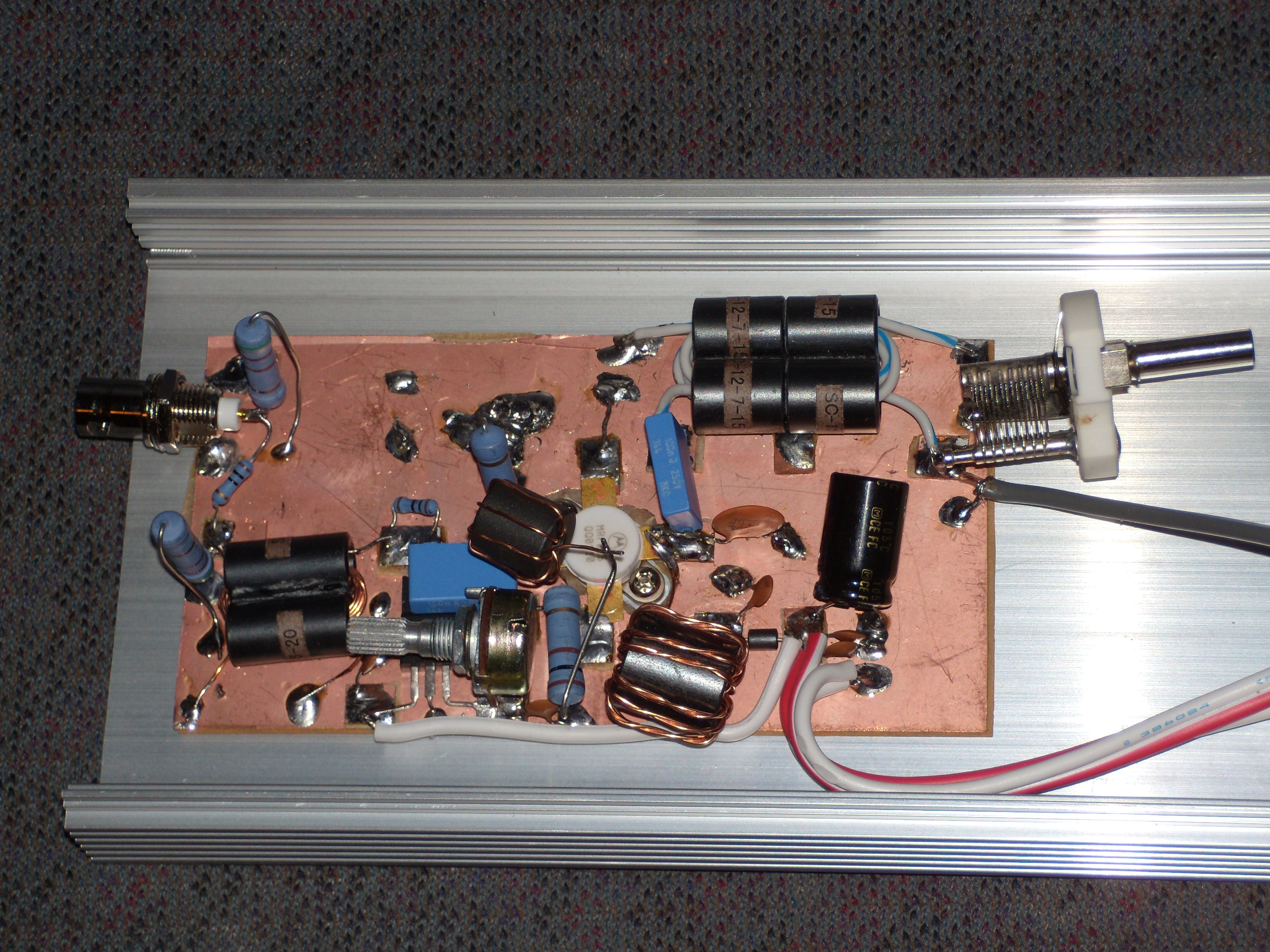 個別「MRF255シングル HF広帯域リニアアンプの実験(1)」の写真、画像 - はむ用機器の製作 - 駄目社員ほとらいふ