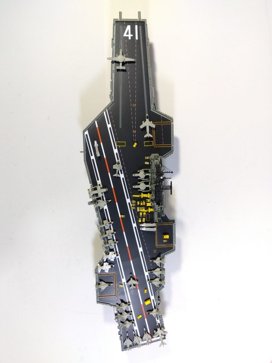 1/800 空母ミッドウェイ USS Midway (CV-41) - 空母のプラモデル Aircraft Carrier plastic model