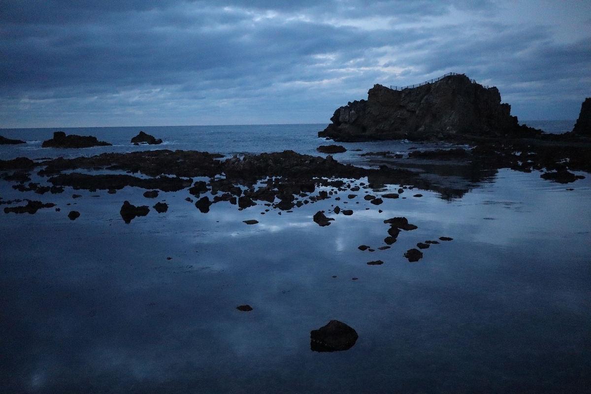 EOS M200 + EF-M 22mm F2.0 - 晴れたり沼ったり